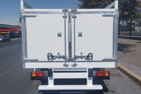 Redilas modernas | Fabricación de Carrocerías Refrigeradas ...